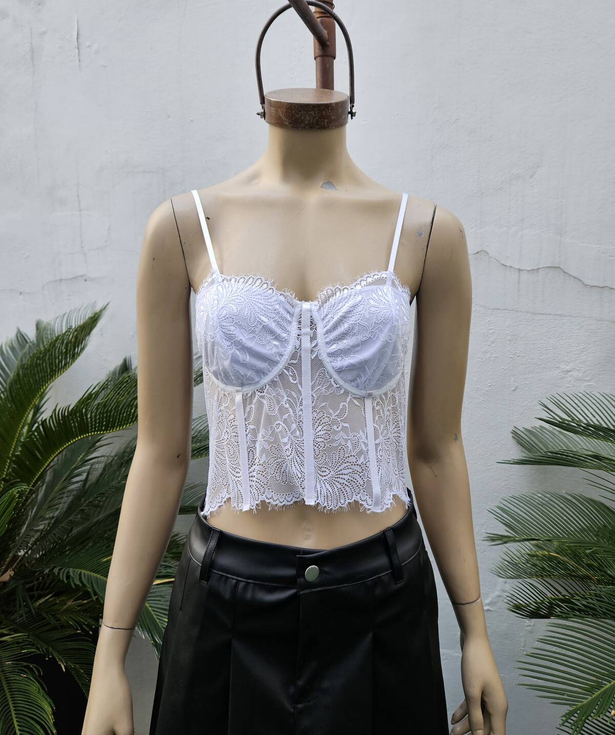 Corset encaje corto | Distrito Moda