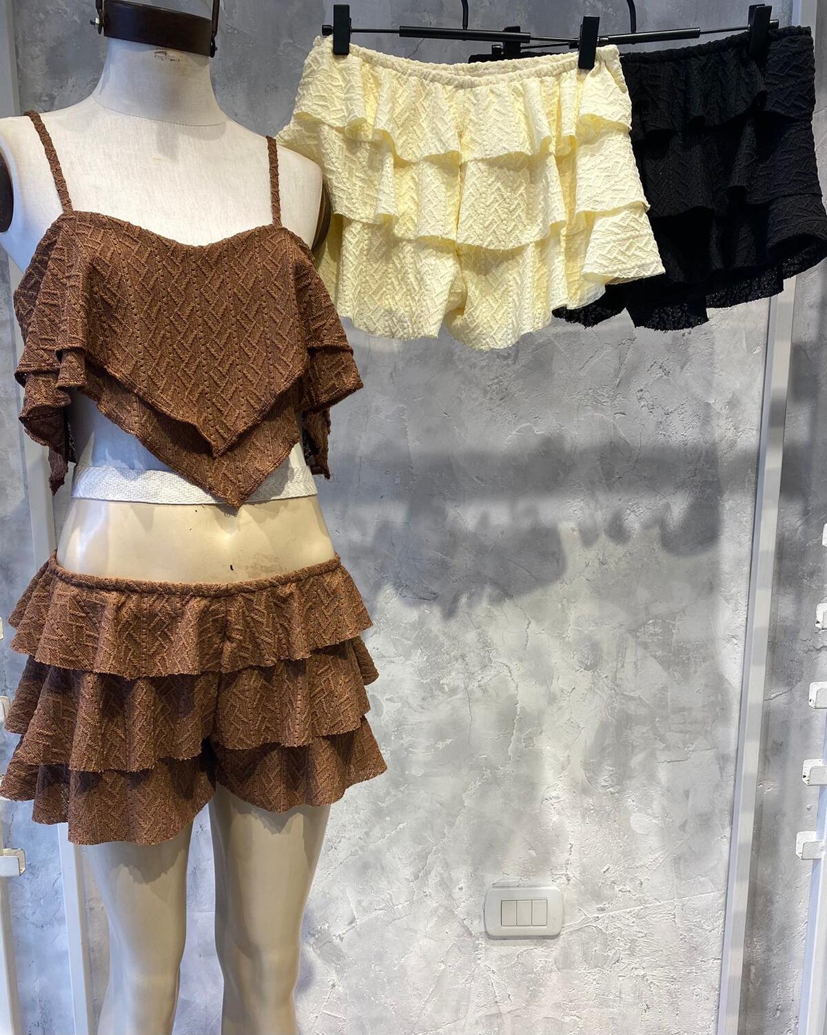 SHORT VOLADOS CROCHET | Distrito Moda