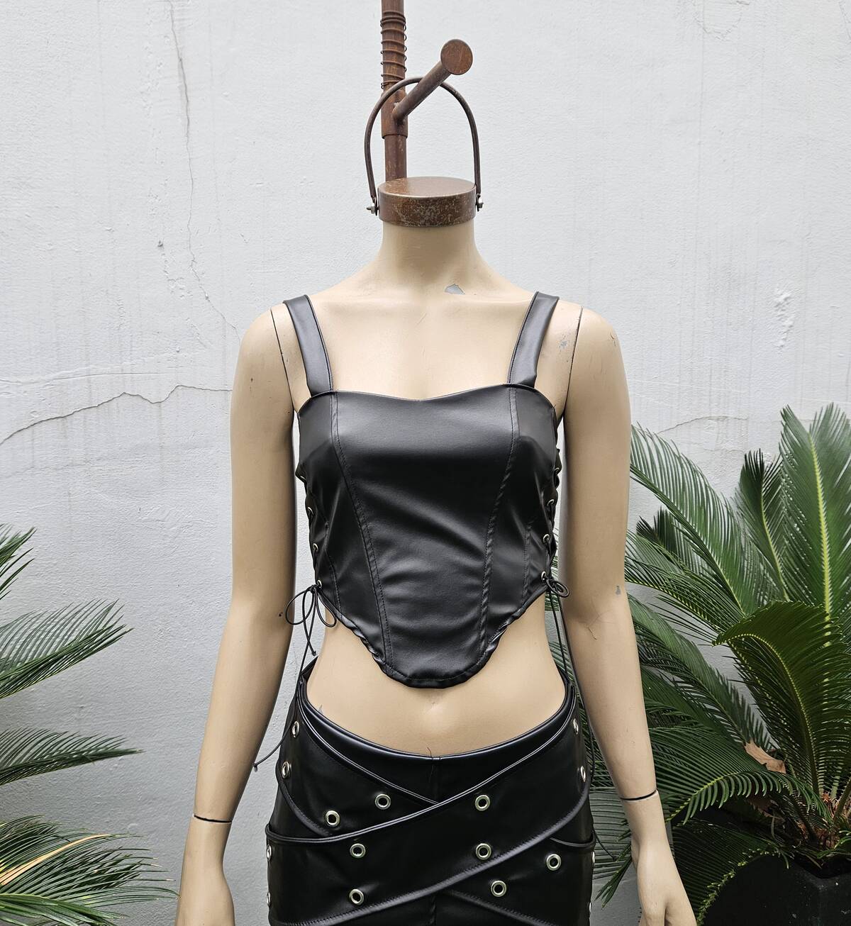 Top engomado cordon | Distrito Moda