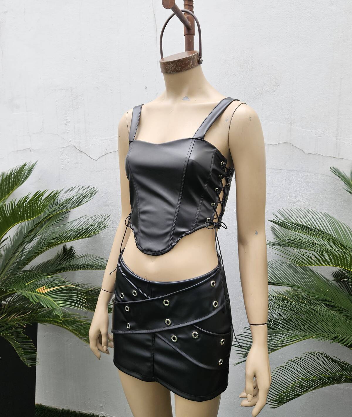 Top engomado cordon | Distrito Moda