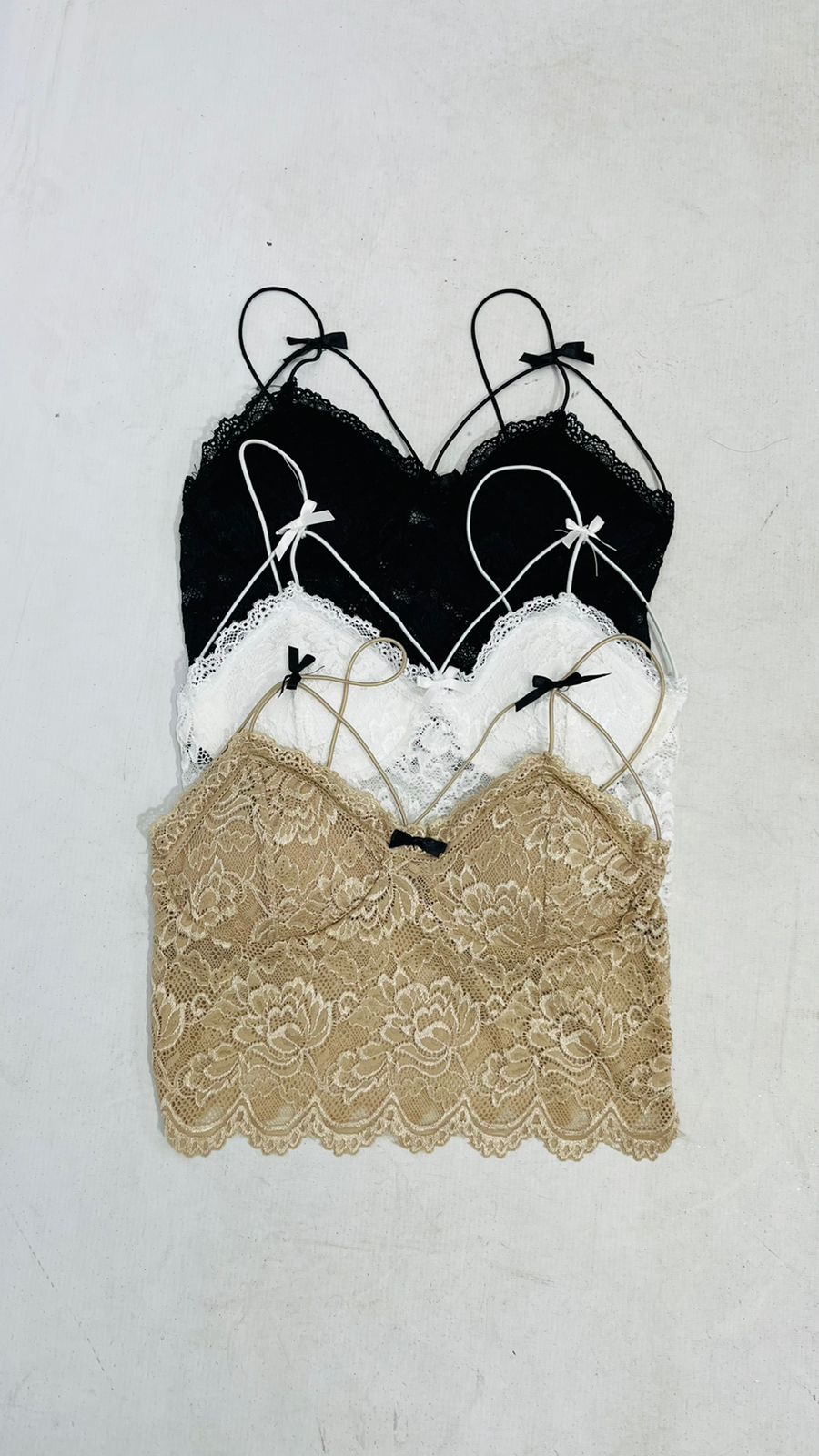 Corset encaje con moños Rylee | Distrito Moda